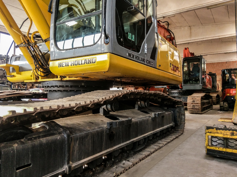 TecnoScavi s.r.l. - Macchine per movimento terra